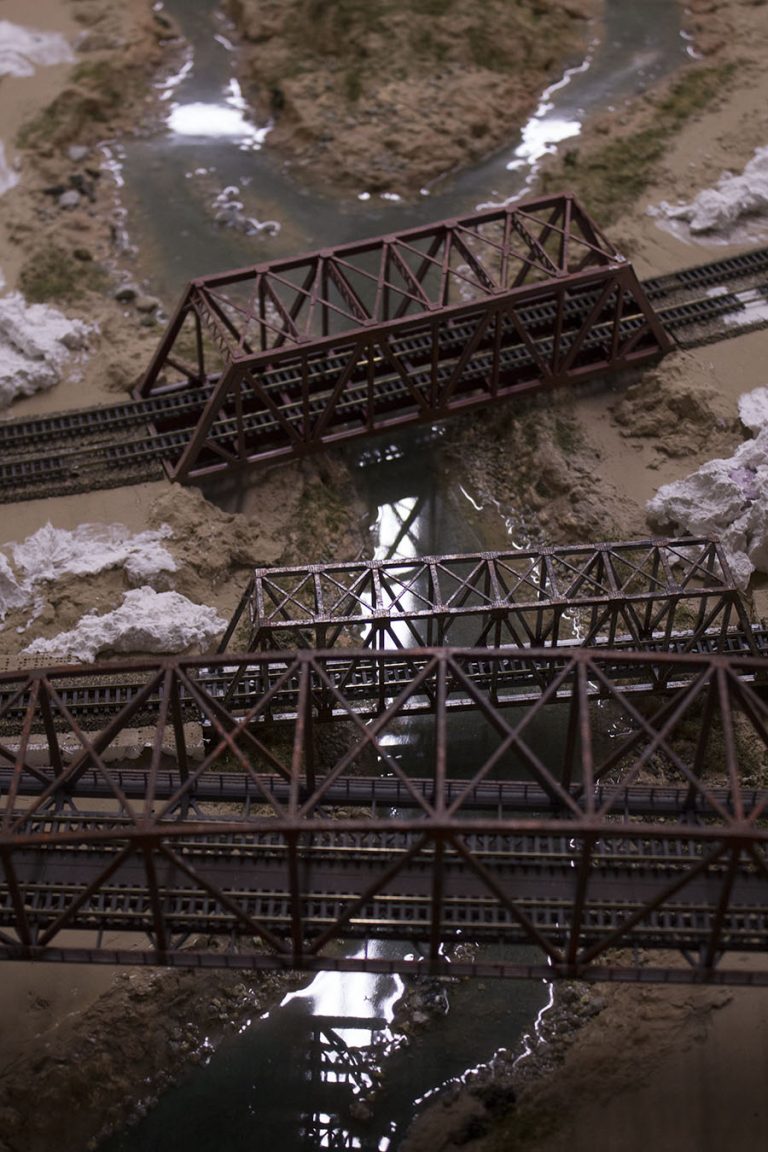 HO scale home layouts - Model railroad layouts plansModel railroad ...