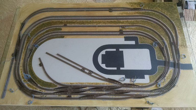 Z scale - Model railroad layouts plansModel railroad layouts plans