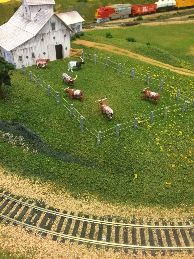 HO scale home layouts - Model railroad layouts plansModel railroad ...