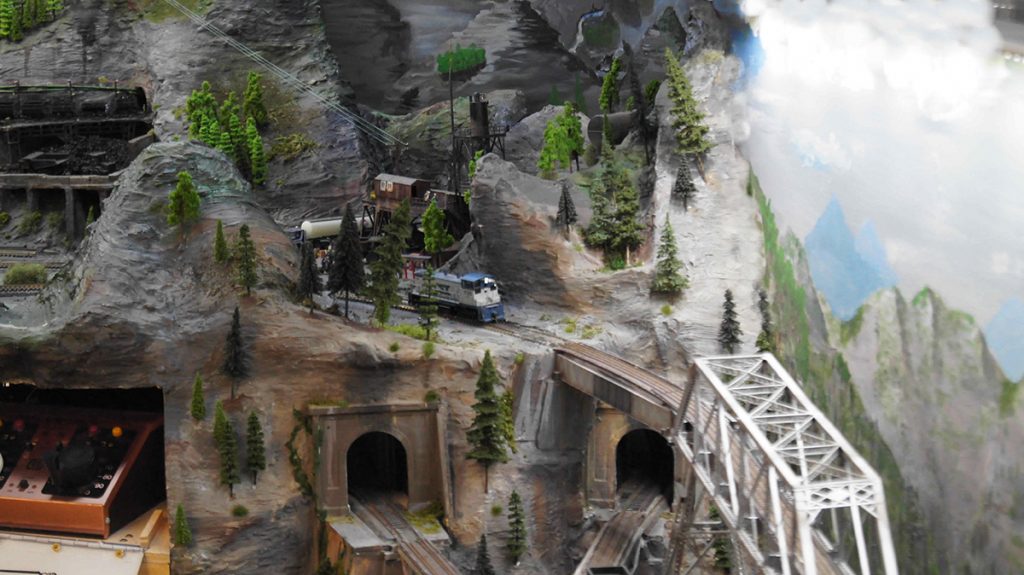 HO scale coal mines - Model railroad layouts plansModel railroad ...