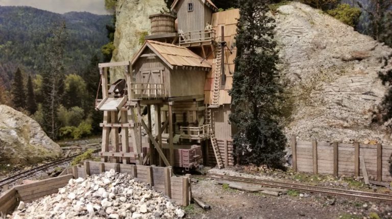 Minimum HO scale track radius - Model railroad layouts plansModel ...