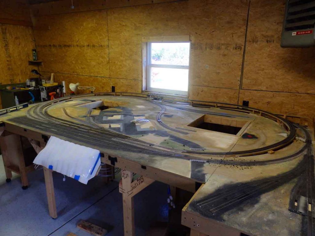 12x8 HO scale - Joe's - Model railroad layouts plansModel railroad ...