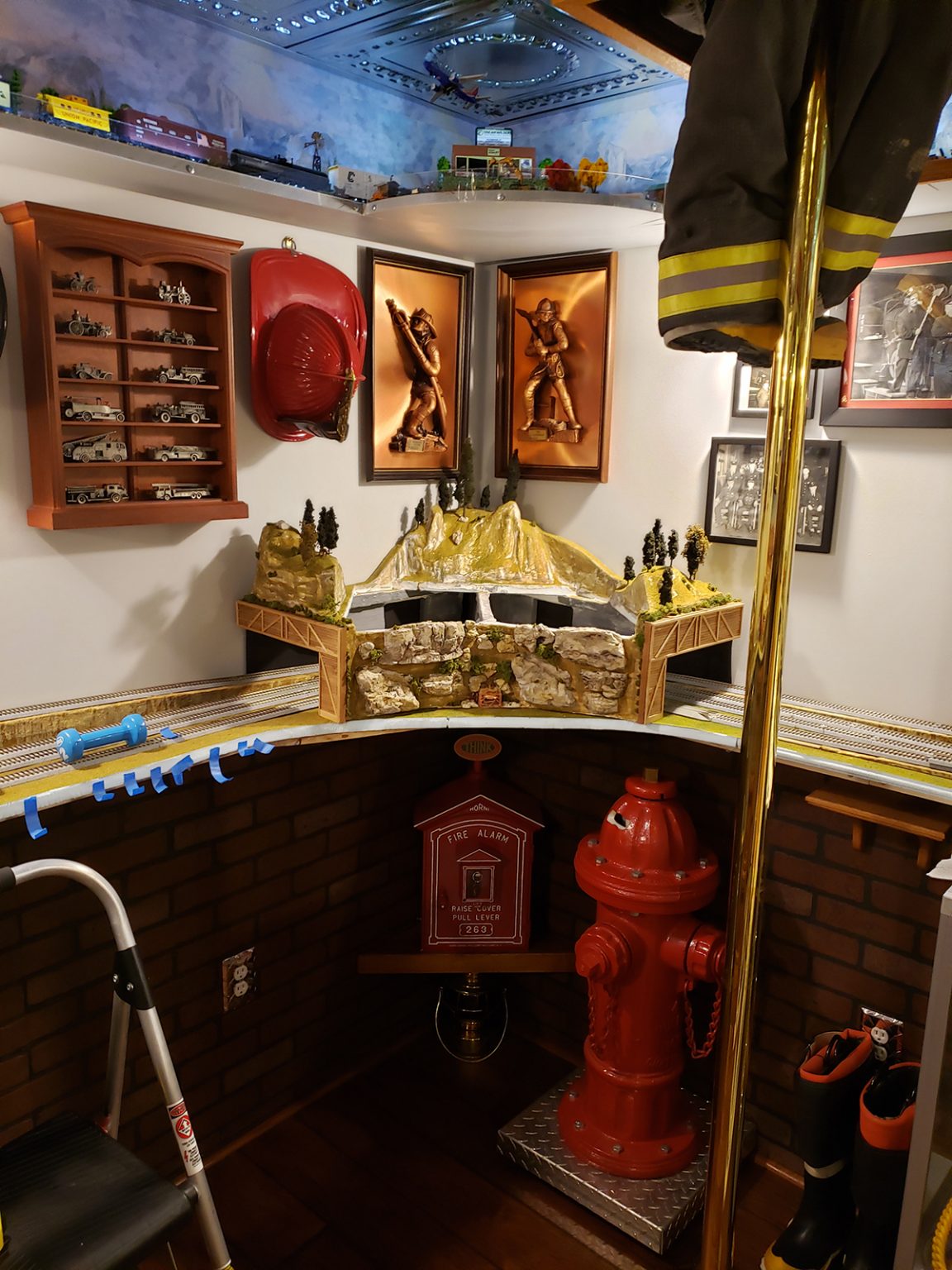 HO scale shooting gallery - Model railroad layouts plansModel railroad ...