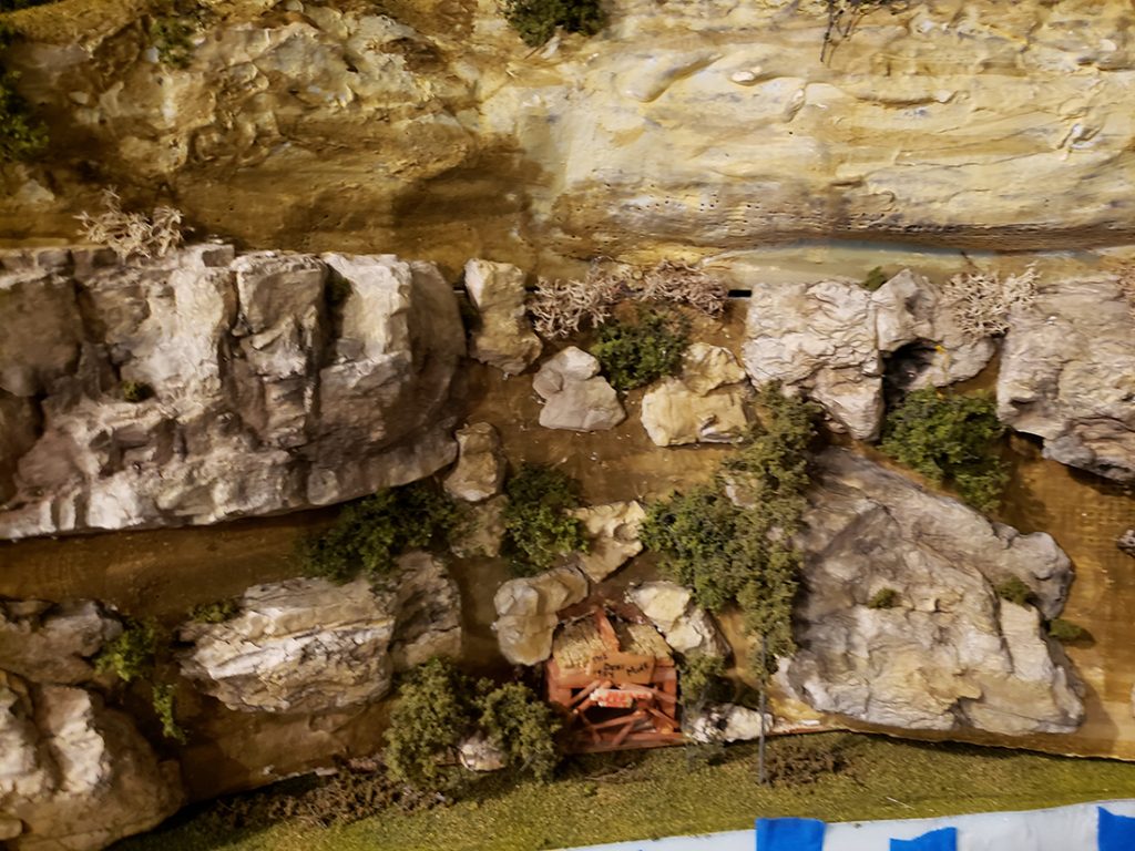 HO scale shooting gallery - Model railroad layouts plansModel railroad ...