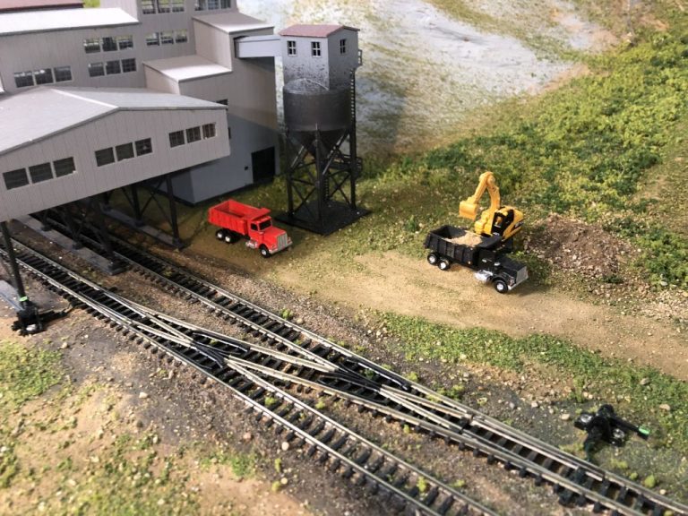N Scale Northern Pacific Freight cars - Model railroad layouts ...