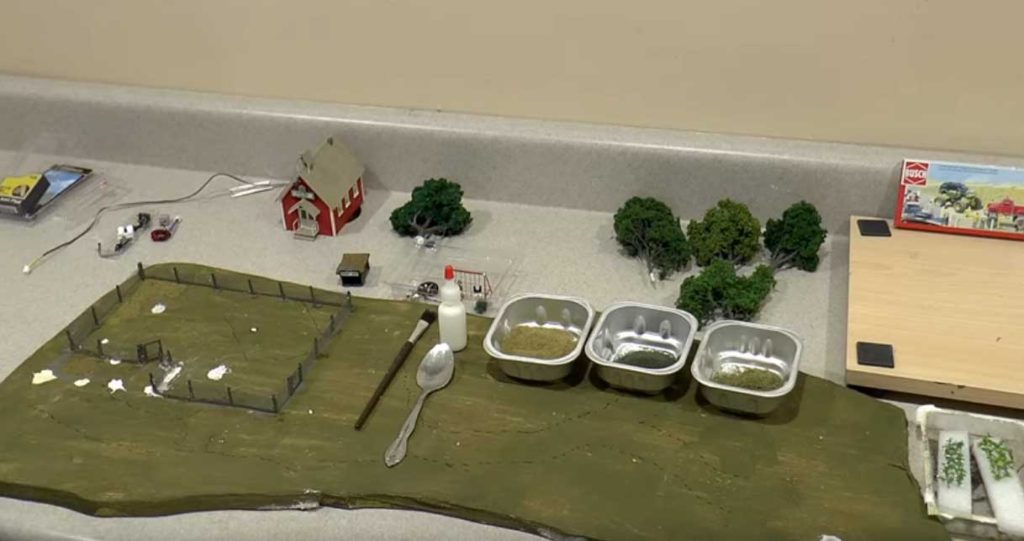 HO scale school building - Model railroad layouts plansModel railroad ...