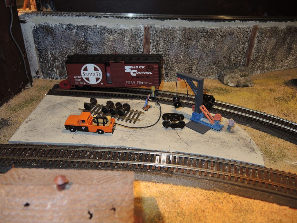 HO scale turntable - Model railroad layouts plansModel railroad layouts ...