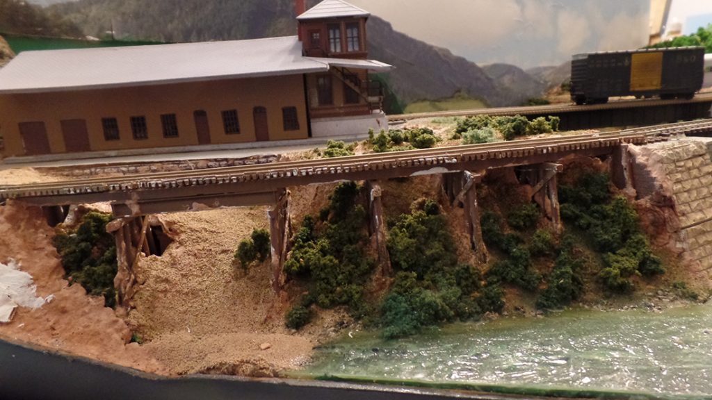 HO scale coal dump - Model railroad layouts plansModel railroad layouts ...