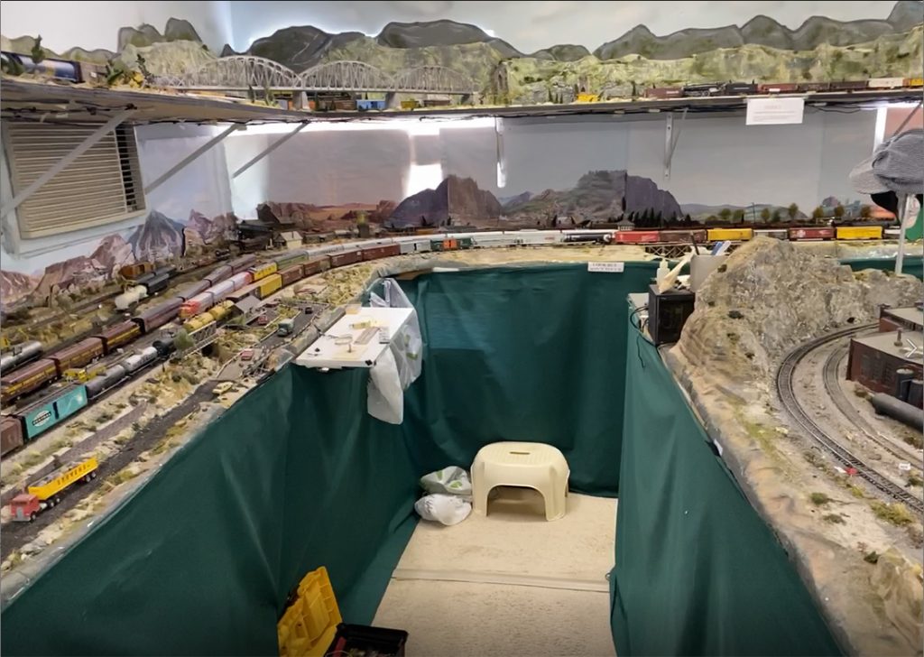 HO scale double dog bone - Model railroad layouts plansModel railroad ...