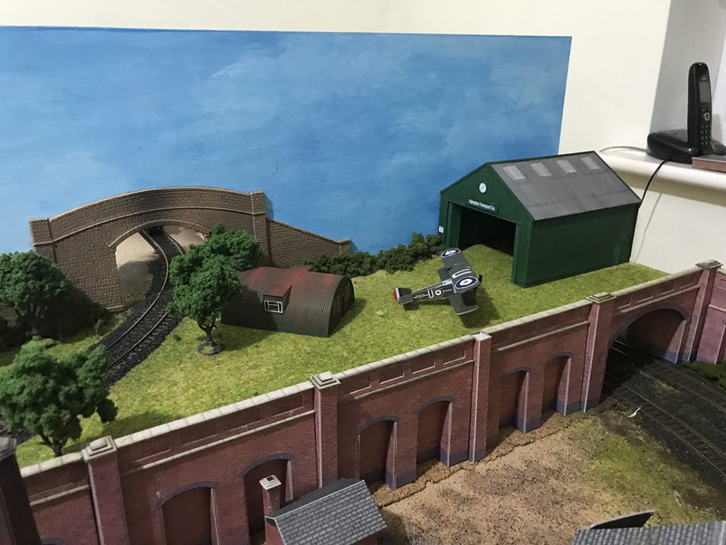 N scale military layout - Model railroad layouts plansModel railroad ...
