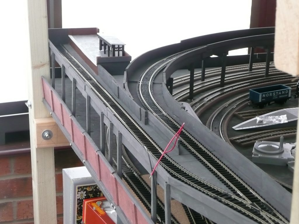 Multi level n scale railroad - Model railroad layouts plansModel ...