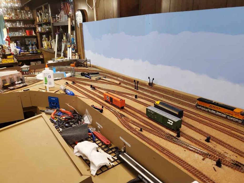 11x14 HO scale - Model railroad layouts plansModel railroad layouts plans