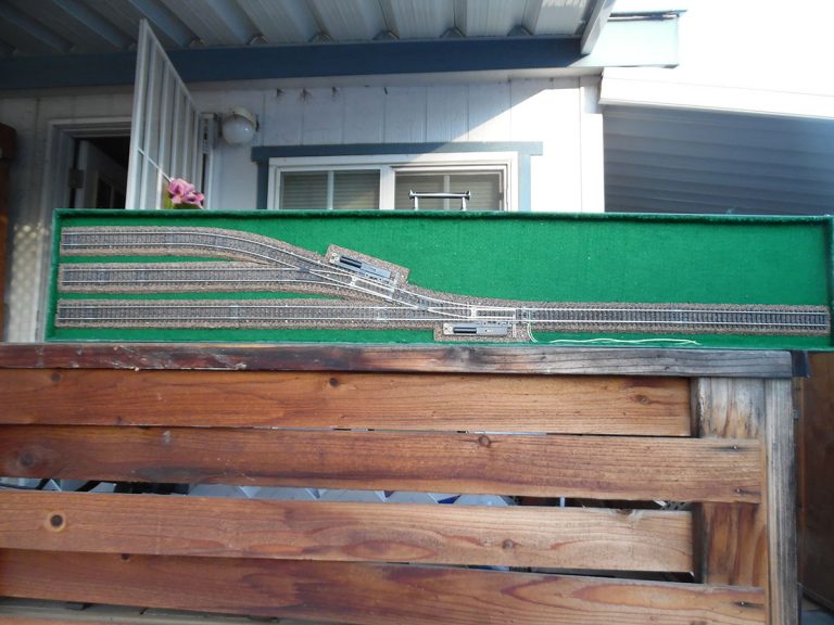 Inglenook layout - John's - Model railroad layouts plansModel railroad ...