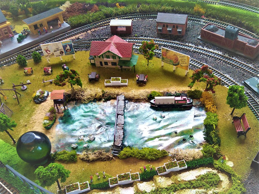 OO gauge layout - Peter's - Model railroad layouts plansModel railroad ...