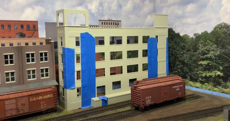 John's HO scale brewery project - Model railroad layouts plansModel ...