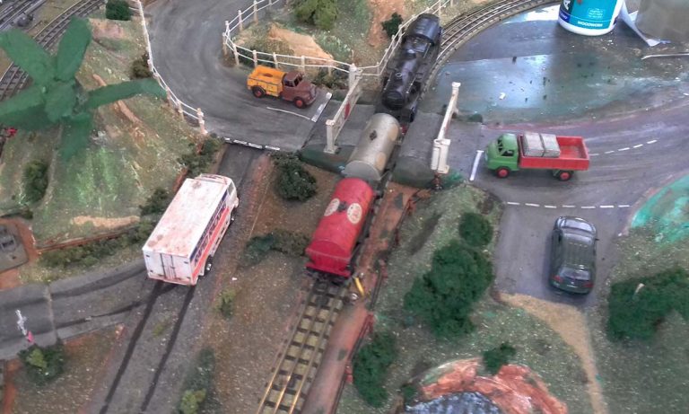 N scale winter layout - Model railroad layouts plansModel railroad ...