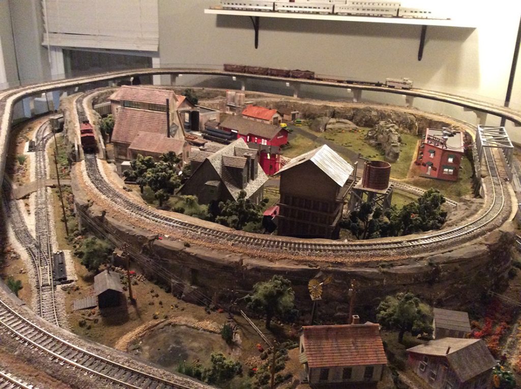 HO scale buildings from scratch - Model railroad layouts plansModel ...