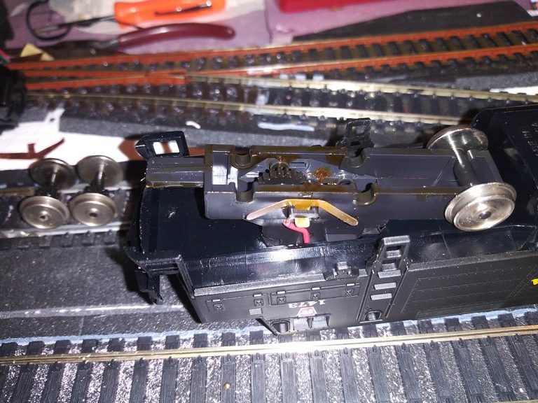 HO scale multi level layout - Model railroad layouts plansModel ...