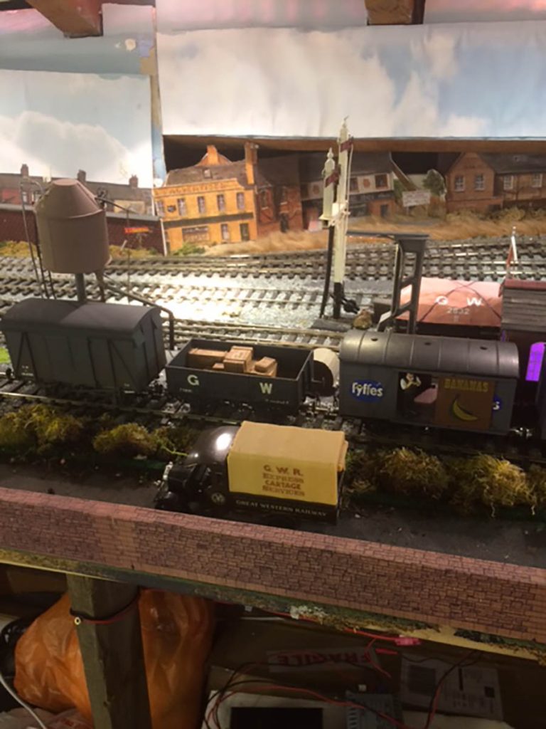 O gauge train turntable - Model railroad layouts plansModel railroad ...