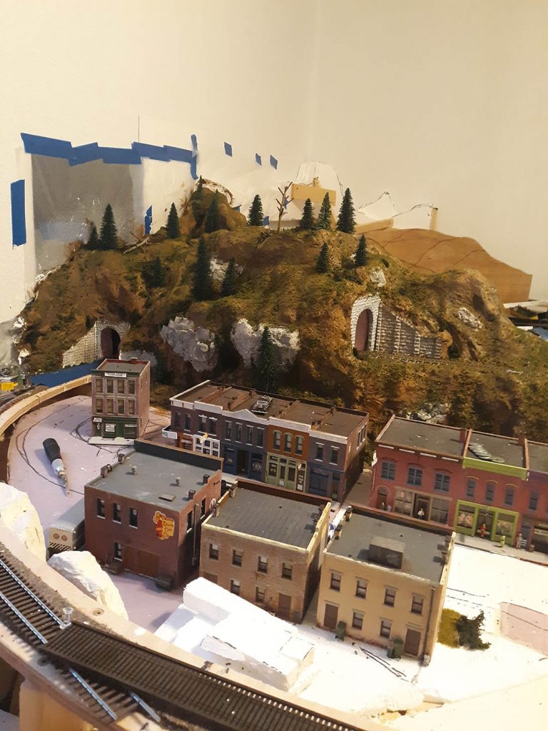 HO scale tunnels - Model railroad layouts plansModel railroad layouts plans