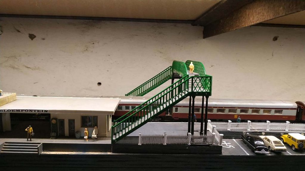 N scale track switching - Model railroad layouts plansModel railroad ...