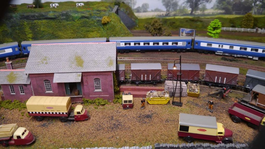 Daves model railway - Model railroad layouts plansModel railroad ...