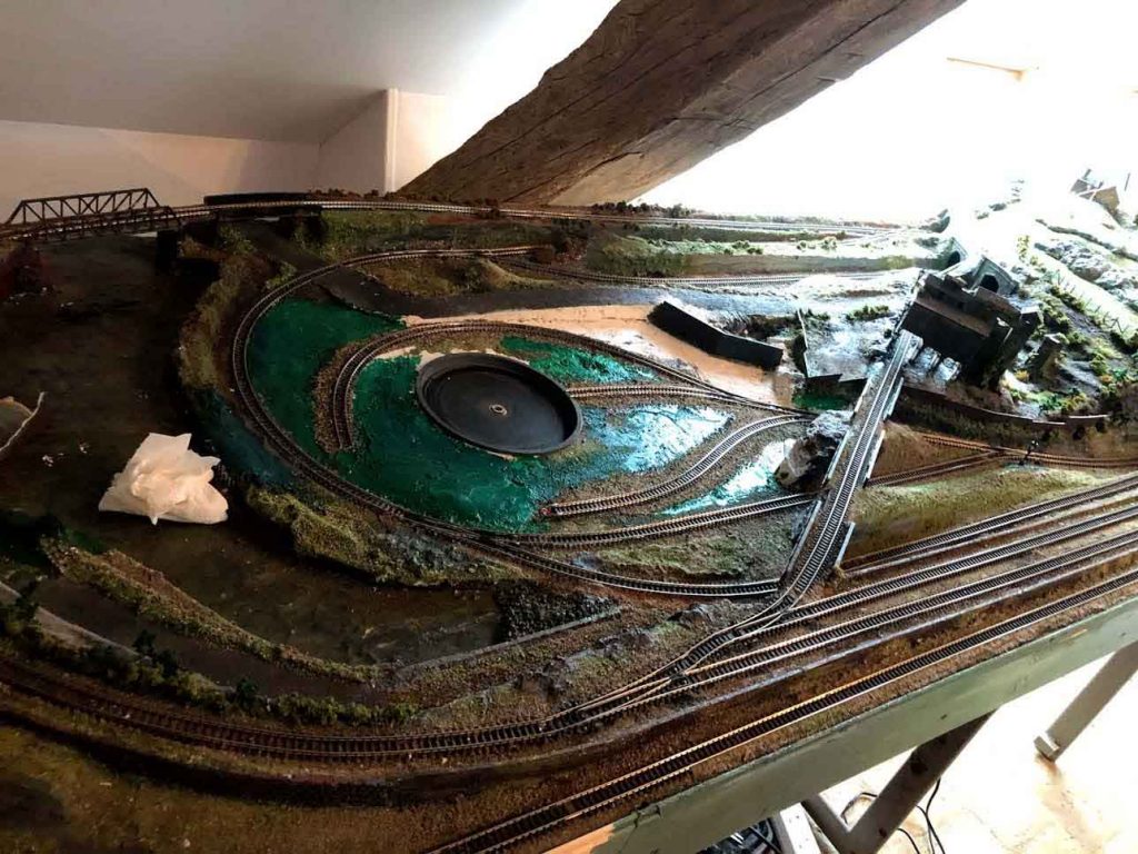 N scale door layout - Model railroad layouts plansModel railroad ...