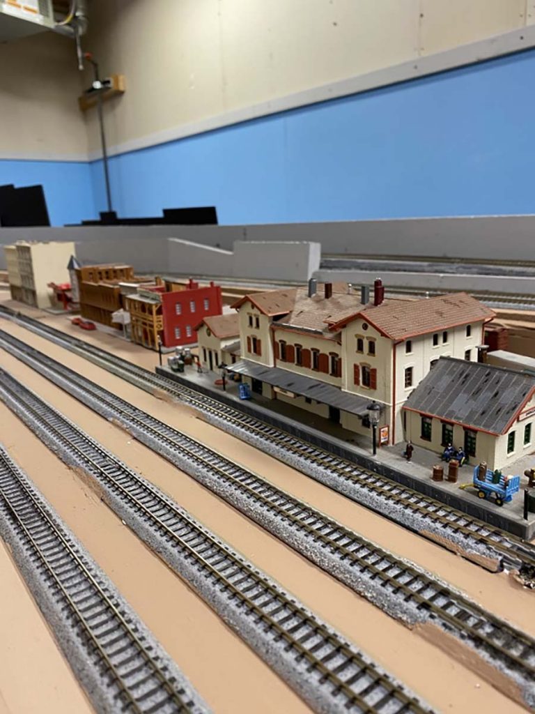 Kato unitram - Model railroad layouts plansModel railroad layouts plans