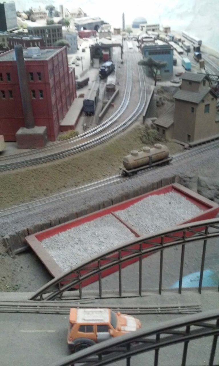 Basement train layouts - Model railroad layouts plansModel railroad ...