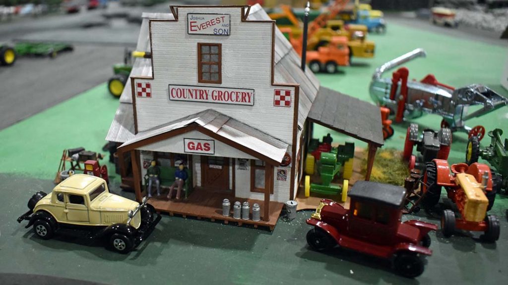 S scale model train layouts - Model railroad layouts plansModel ...