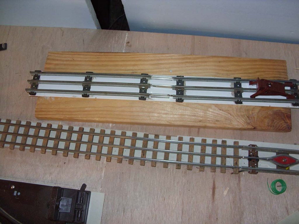 Basement train layouts - Model railroad layouts plansModel railroad ...