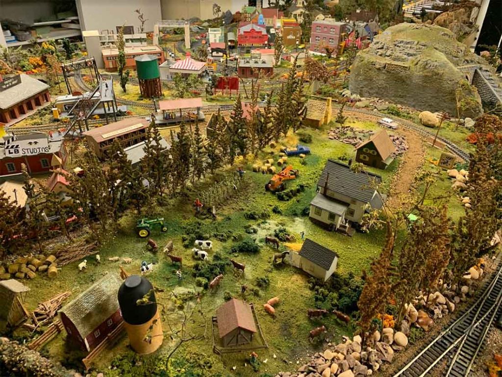 HO DCC layout - Scott's - Model railroad layouts plansModel railroad ...