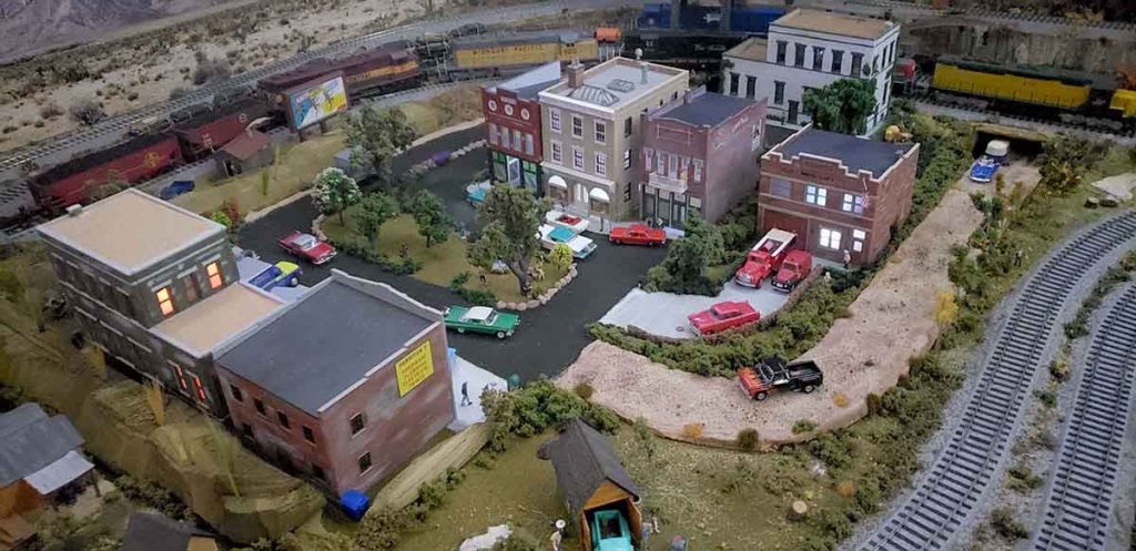 HO buildings - Eric adds to his layout - Model railroad layouts ...