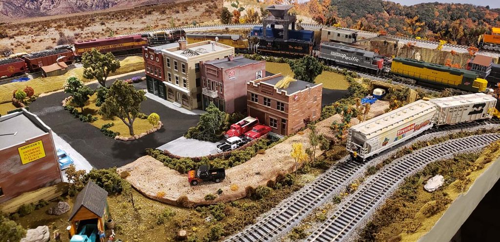 HO scale town buildings - Model railroad layouts plansModel railroad ...