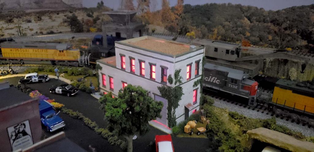 HO scale small town - Eric's - Model railroad layouts plansModel ...