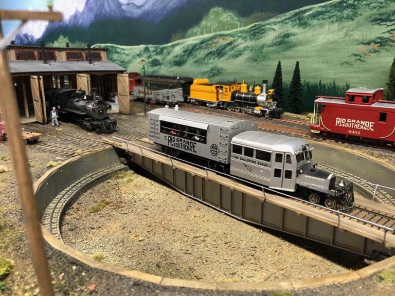 HO scale farm - Model railroad layouts plansModel railroad layouts plans