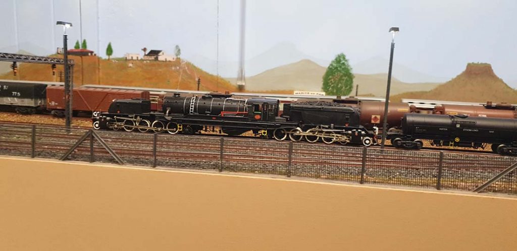South African model trains - Model railroad layouts plansModel railroad ...