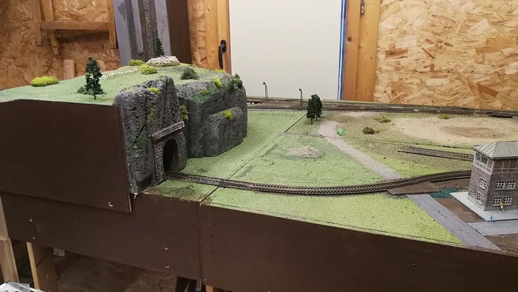 European HO model trains - Model railroad layouts plansModel railroad ...