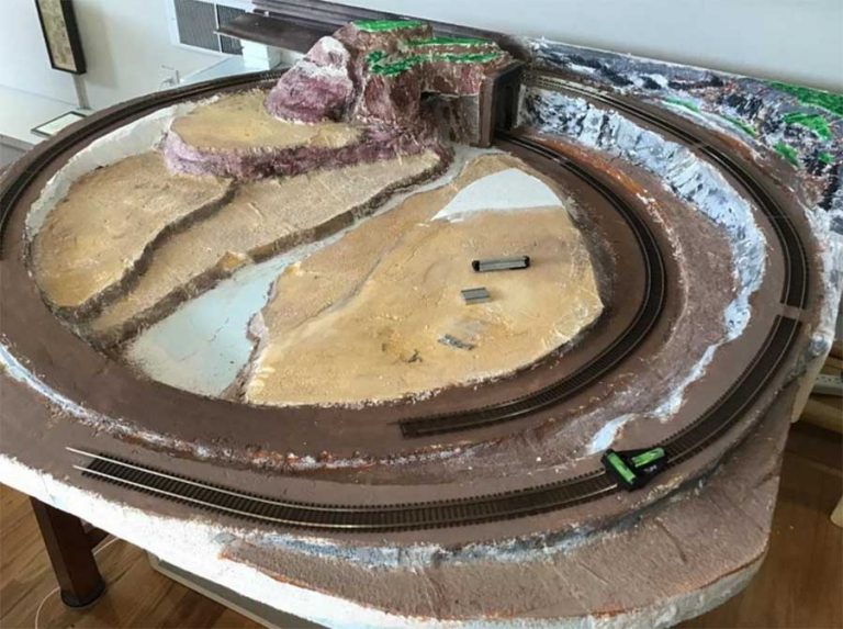 Atlas track - Jim's HO railroad story - Model railroad layouts ...