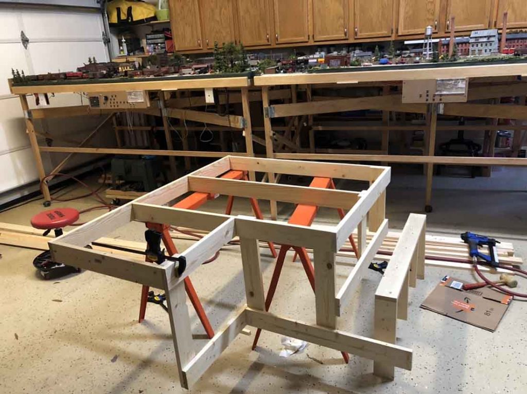 O scale benchwork - Model railroad layouts plansModel railroad layouts ...