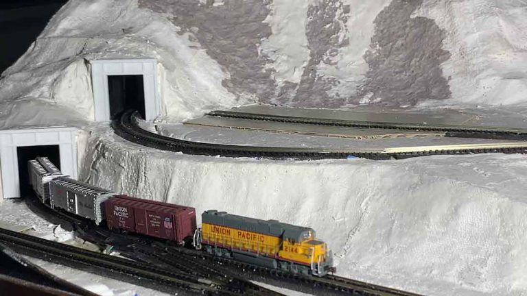 Scenic Ridge railroad bridges and tunnels - Model railroad layouts ...