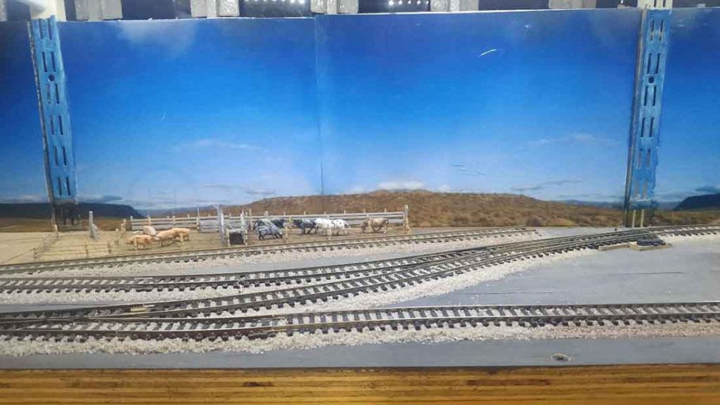 HO platform - Model railroad layouts plansModel railroad layouts plans