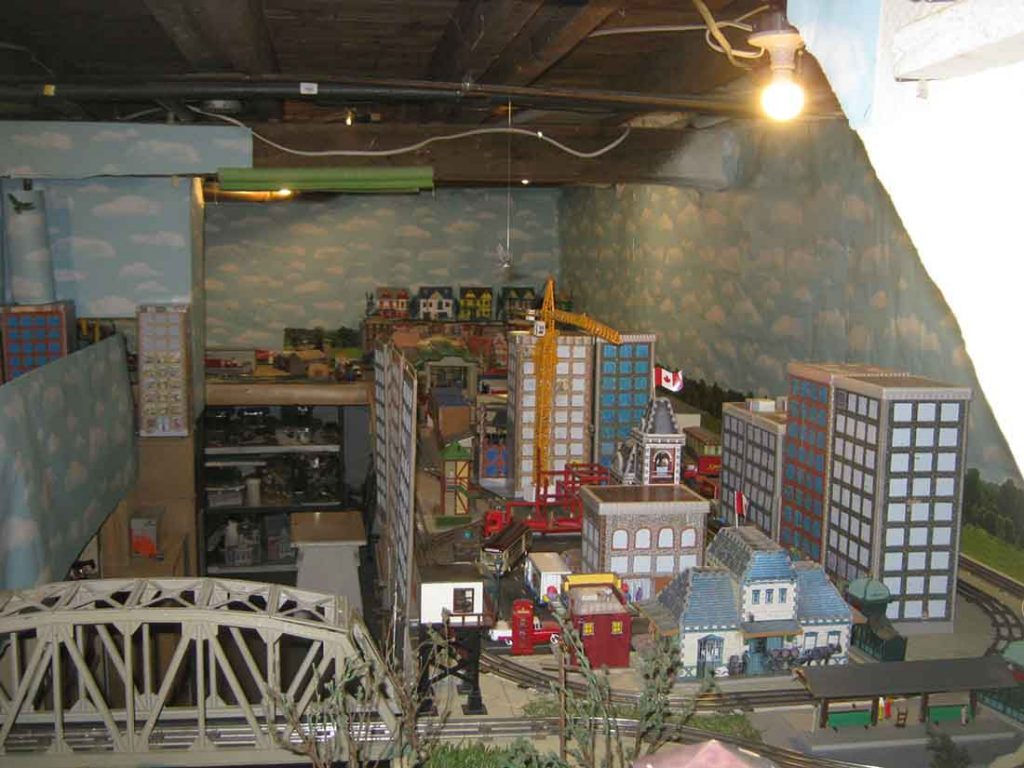 Lionel model train - Model railroad layouts plansModel railroad layouts ...