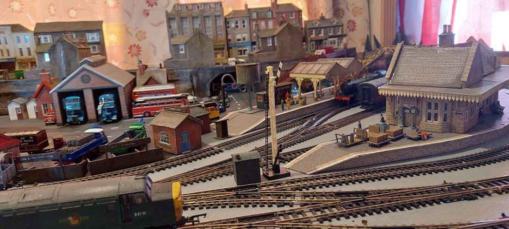 OO scale layout - Steve's - Model railroad layouts plansModel railroad ...