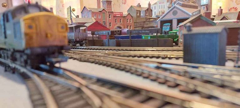 OO scale layout - Steve's - Model railroad layouts plansModel railroad ...