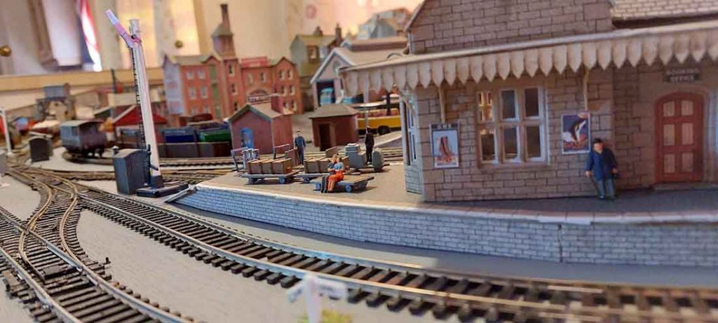 OO scale layout - Steve's - Model railroad layouts plansModel railroad ...