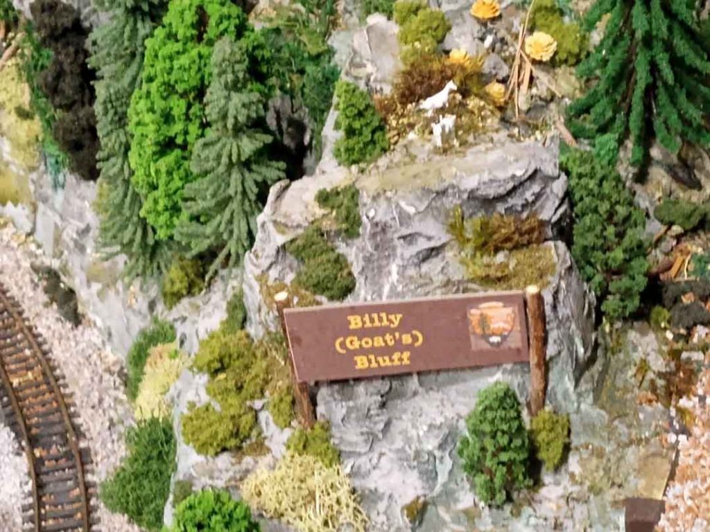 HO track layout - Gary's - Model railroad layouts plansModel railroad ...