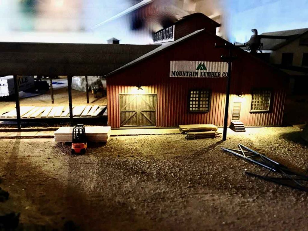HO scale lumber yard - Model railroad layouts plansModel railroad ...