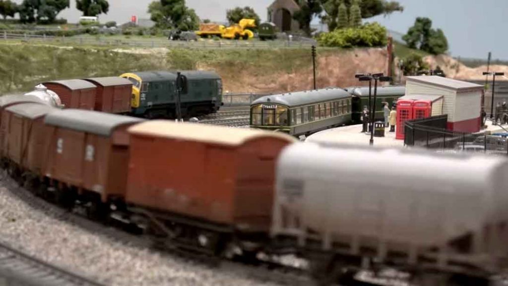 British model train layouts - Model railroad layouts plansModel ...