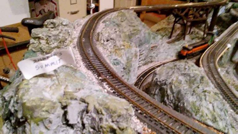 HO track layout - Gary's - Model railroad layouts plansModel railroad ...